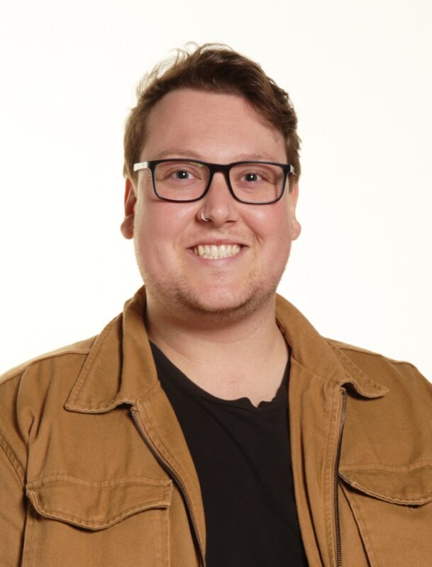 Contact – Wellington High School